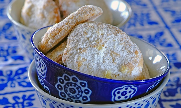 Greek Shortbread Recipe | Bake with Stork