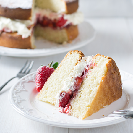 Sponge Cake Recipe | Bake with Stork