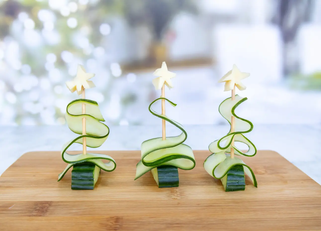 CUCUMBER TREE - Stork