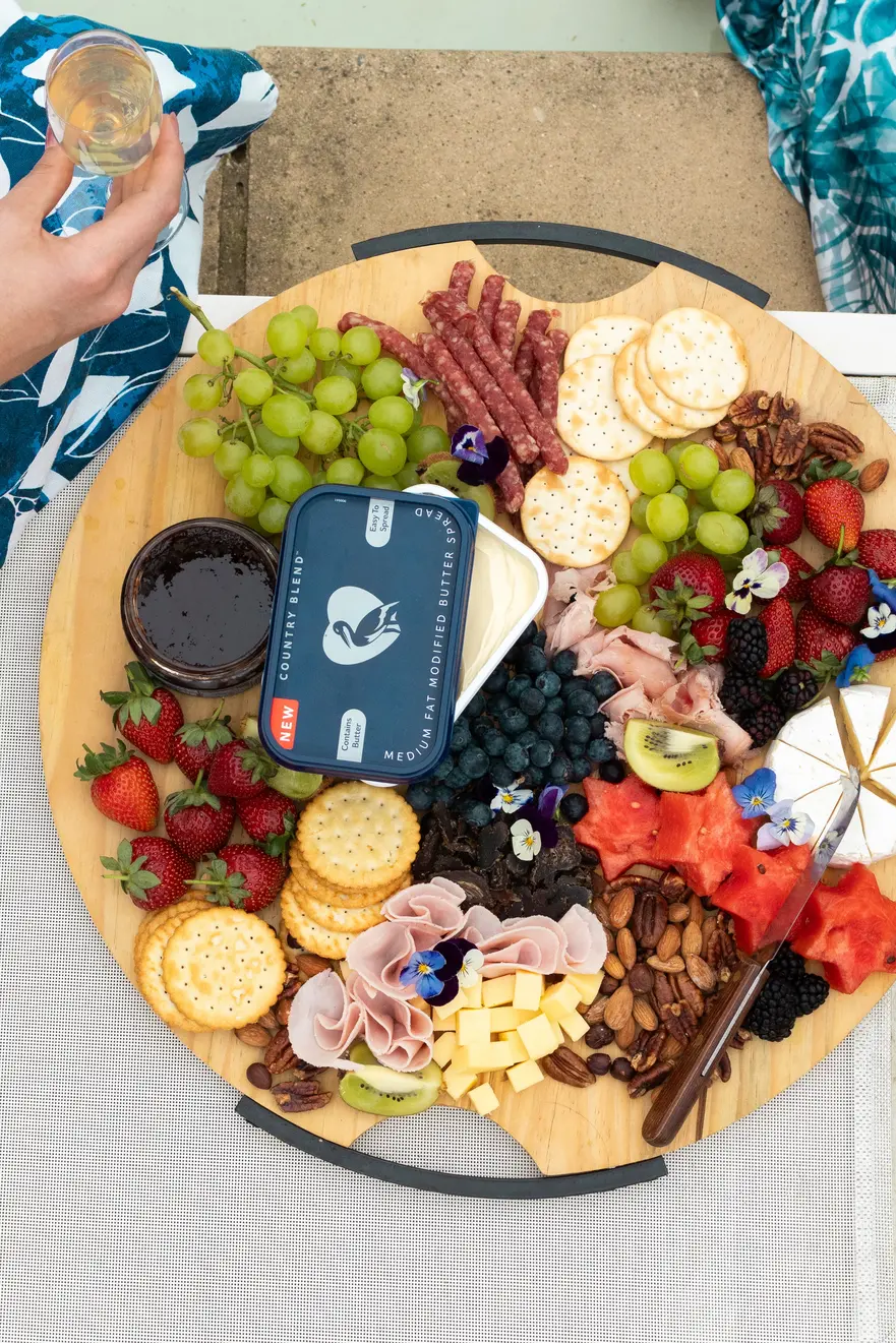 Summer Brunching: A Quick, Cute Setup for You & Your Girls - Stork